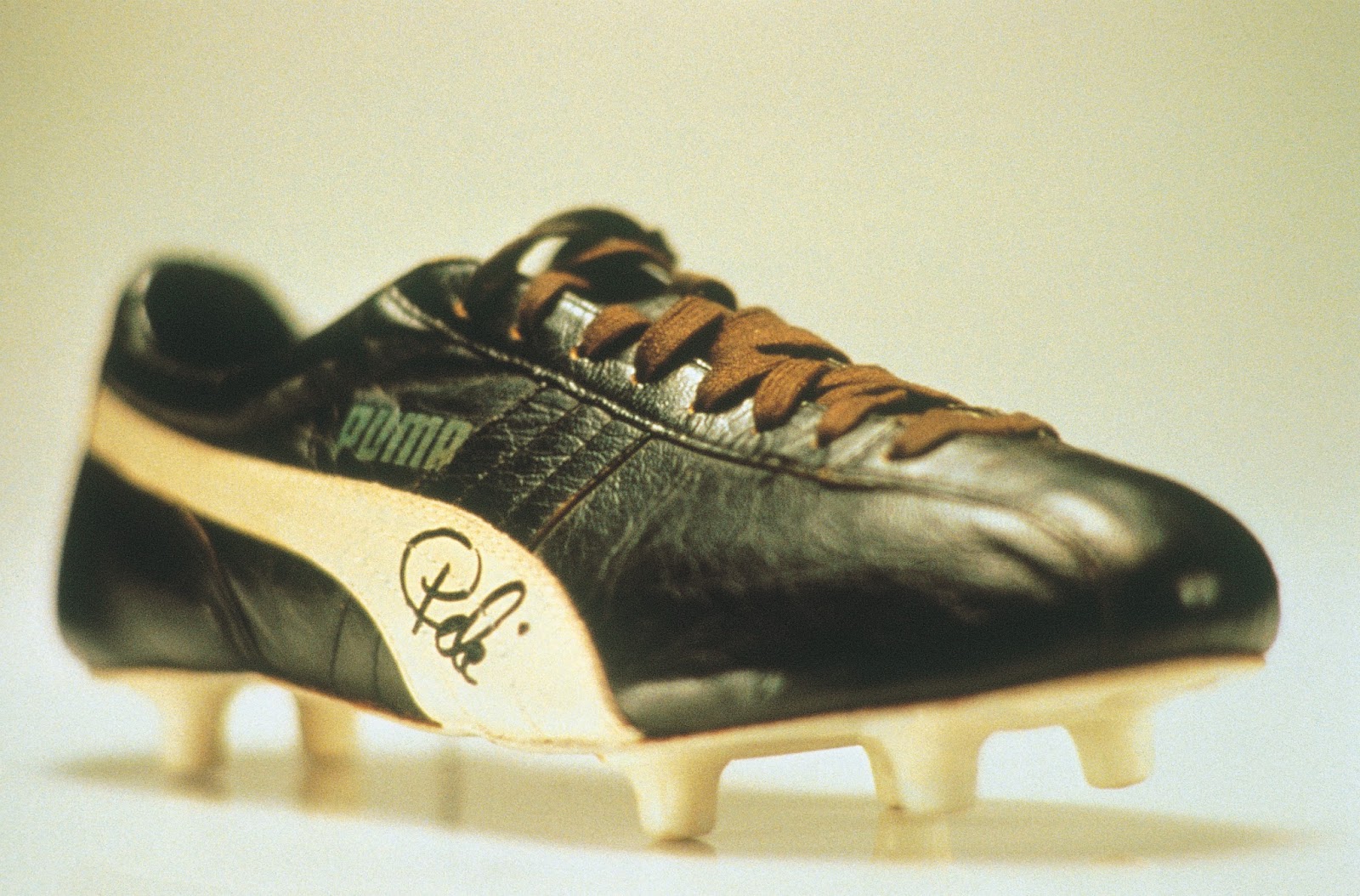 Two Brothers Founded Adidas and Puma? – The Brand War
